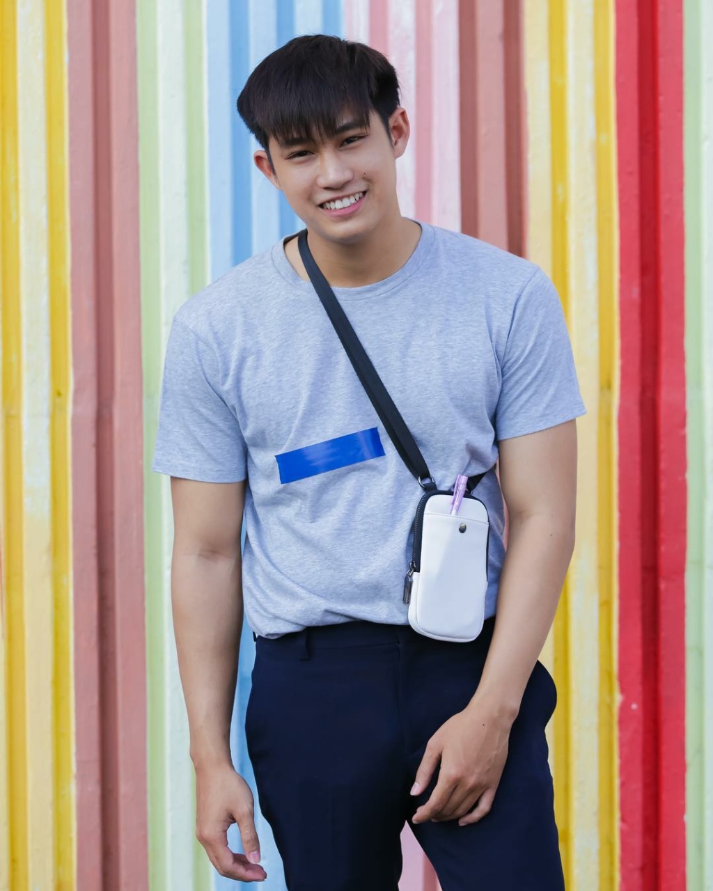 Diamond Setthawut นายแบบใจกล้า สลัดผ้าโชว์เป้า ดีเด็ดจนต้องวาร์ป!!