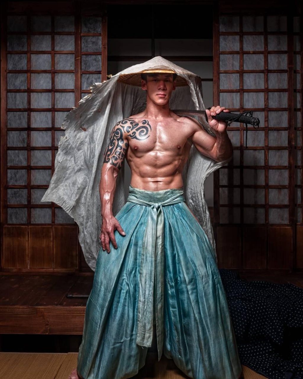 เปิดวาร์ป Tamp Chanwit นายแบบหล่อล่ำ อวดหุ่นเซ็กซี่ งัดเป้าแซ่บ