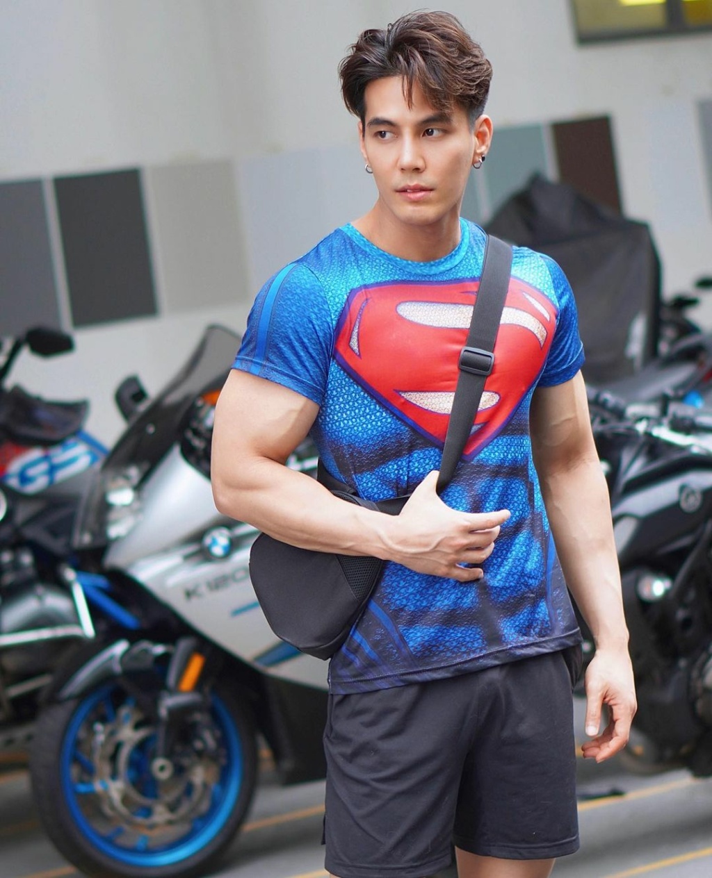 เธโอ ชิระ จีระกุลชาญ นายแบบหุ่นสวย ล่ำแน่น สุดแซ่บ เผ็ดพริกร้อยเม็ด!!