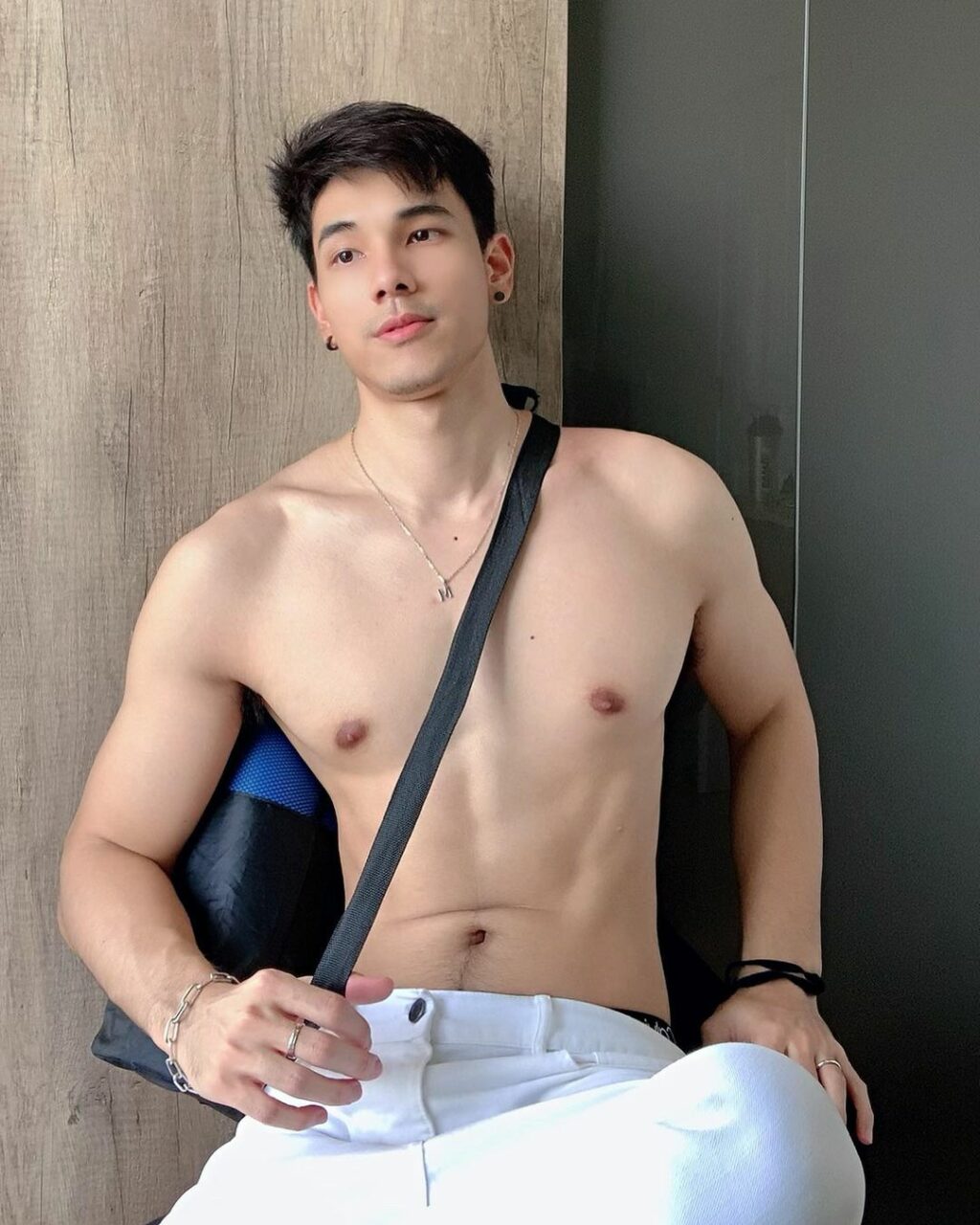 มาร์ค mz.mkz หนุ่มหล่องานดี หุ่นแซ่บฟิน ดีกรีสุดเร่าร้อน เผ็ดจนต้องร้องซี๊ดออกมา