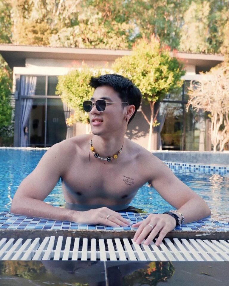 มาร์ค mz.mkz หนุ่มหล่องานดี หุ่นแซ่บฟิน ดีกรีสุดเร่าร้อน เผ็ดจนต้องร้อง ...