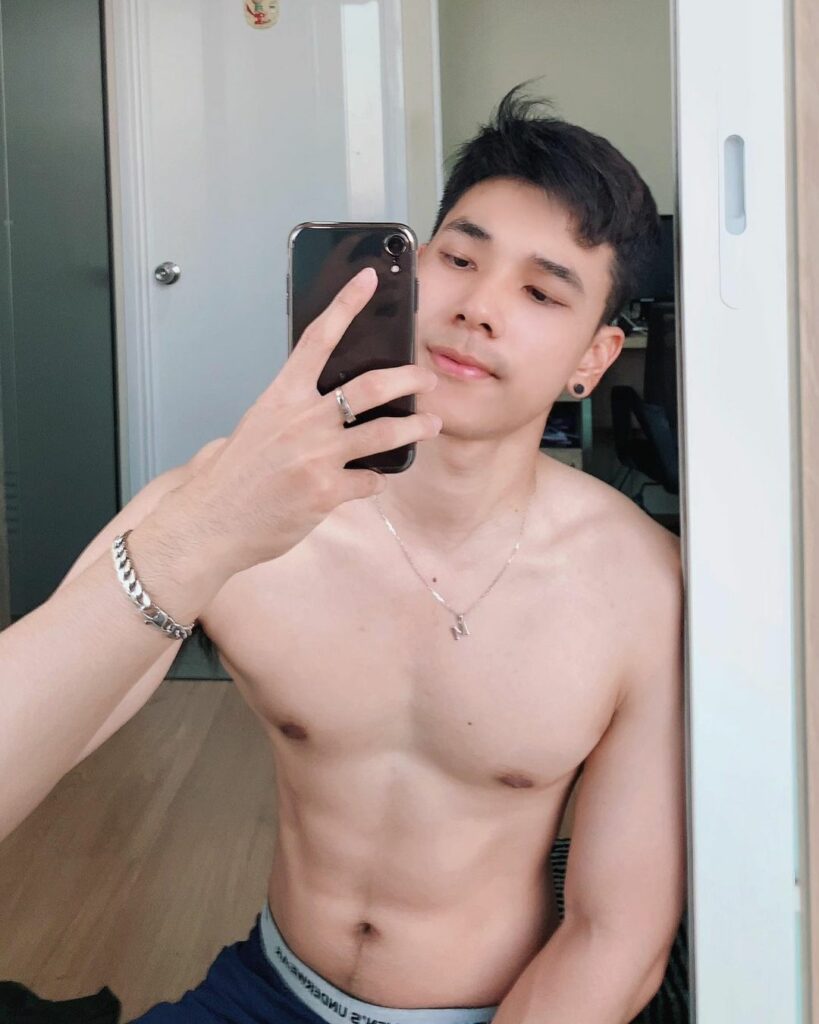 มาร์ค mz.mkz หนุ่มหล่องานดี หุ่นแซ่บฟิน ดีกรีสุดเร่าร้อน เผ็ดจนต้องร้อง ...