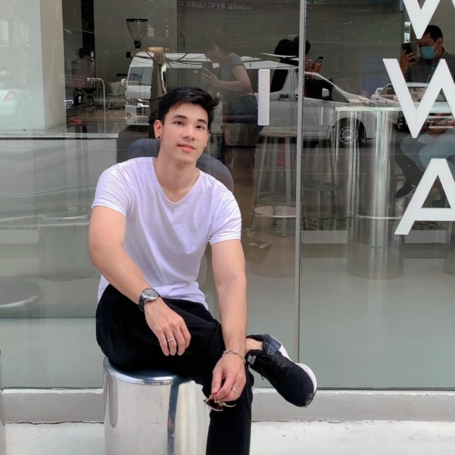มาร์ค mz.mkz หนุ่มหล่องานดี หุ่นแซ่บฟิน ดีกรีสุดเร่าร้อน เผ็ดจนต้องร้อง ...