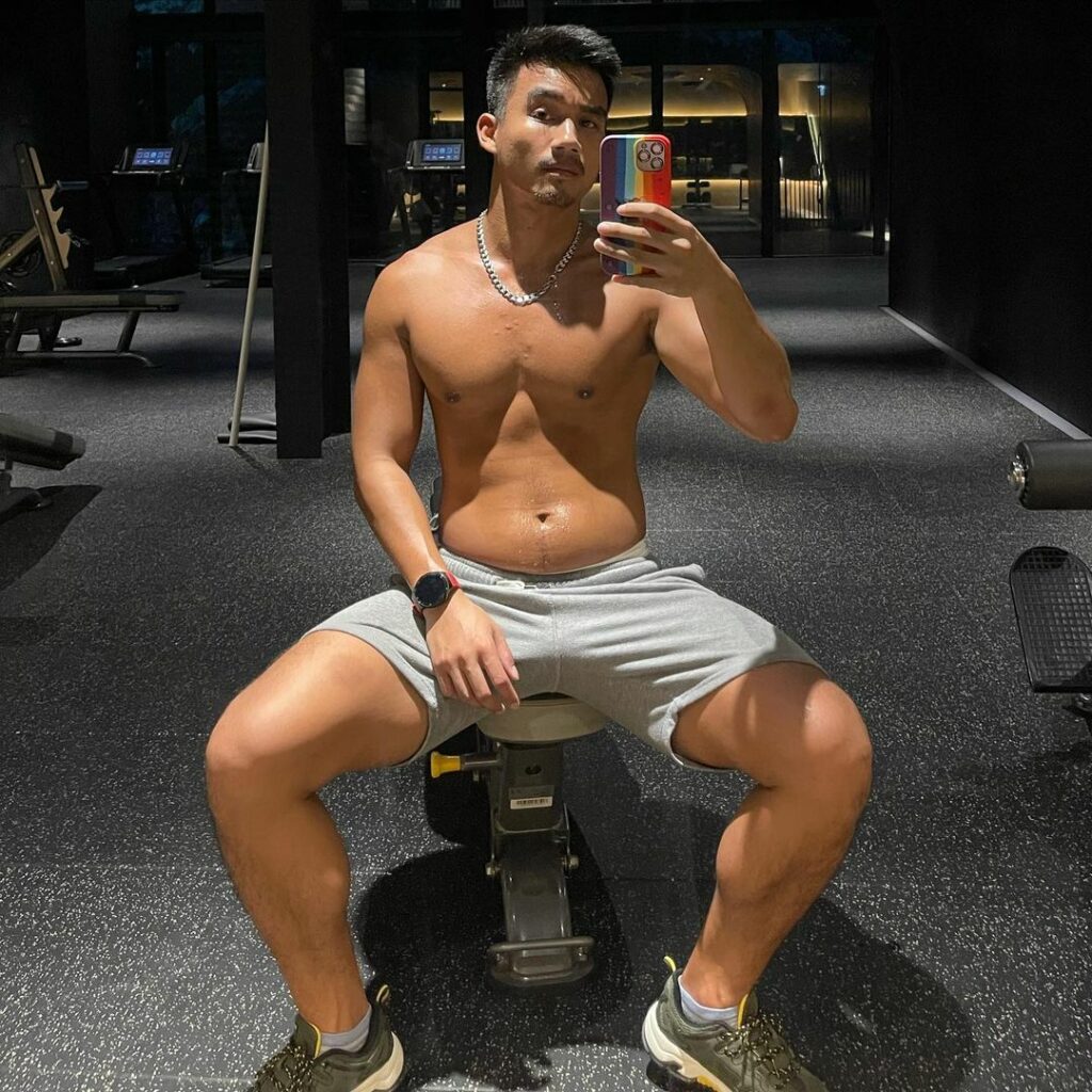 เซนกิ นันทวัฒน์ หนุ่มผิวเข้มสุดหล่อ ลูกครึ่งไทย-ลาติน แซ่บเดือด Onlyfans