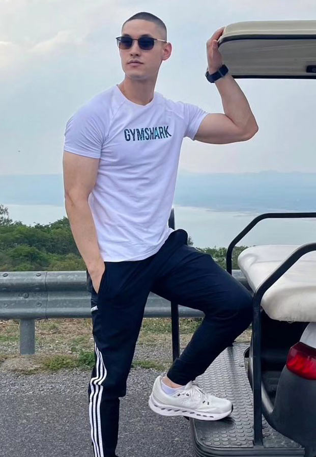 Poom ทหารหล่อ งานดีซิกแพคแน่น สายแซ่บขยี้ใจ