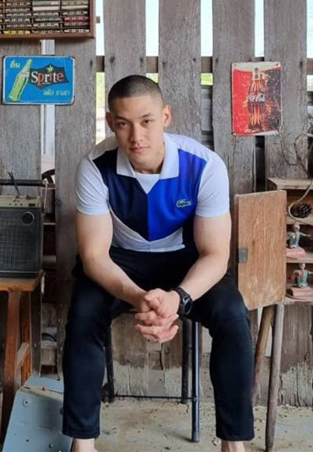 Poom ทหารหล่อ งานดีซิกแพคแน่น สายแซ่บขยี้ใจ
